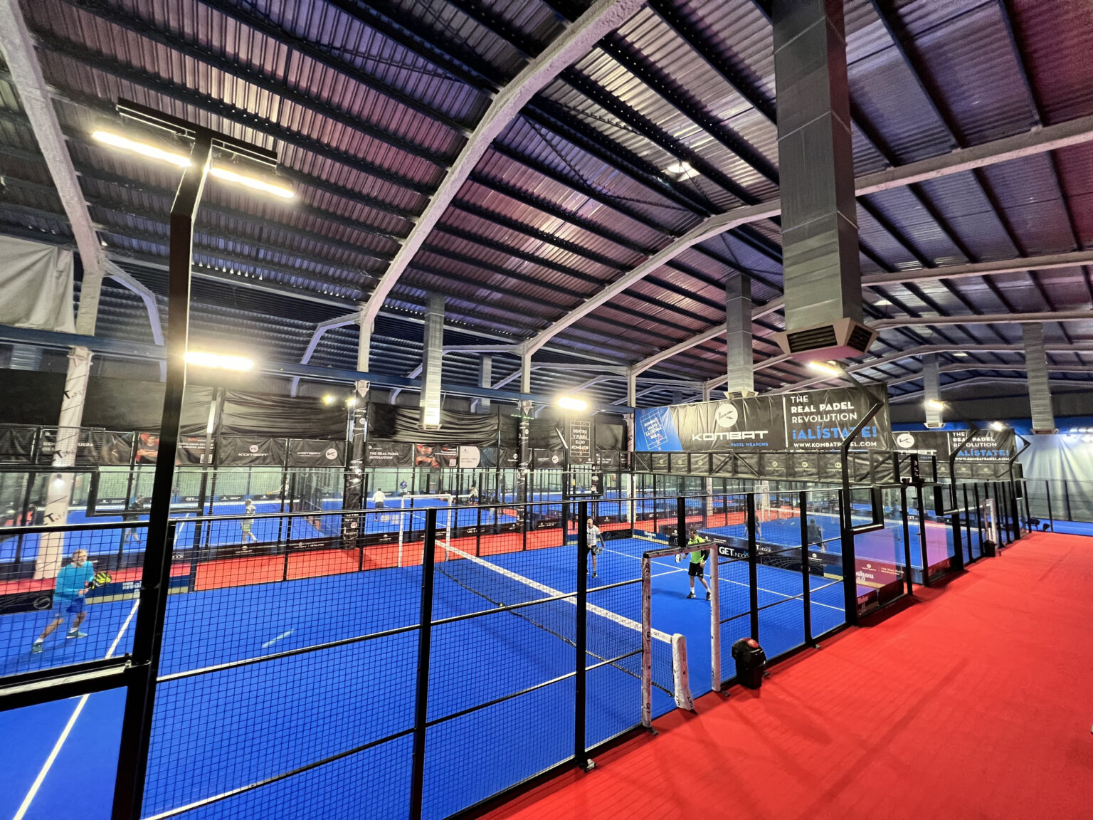 Get Indoor Padel